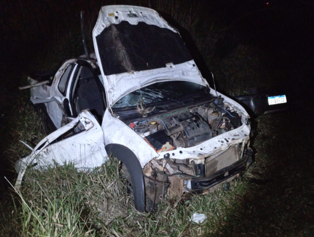 Homem morre em capotamento na PR 170, em Pinhão – Correio do Cidadão – Notícias de Guarapuava e ...